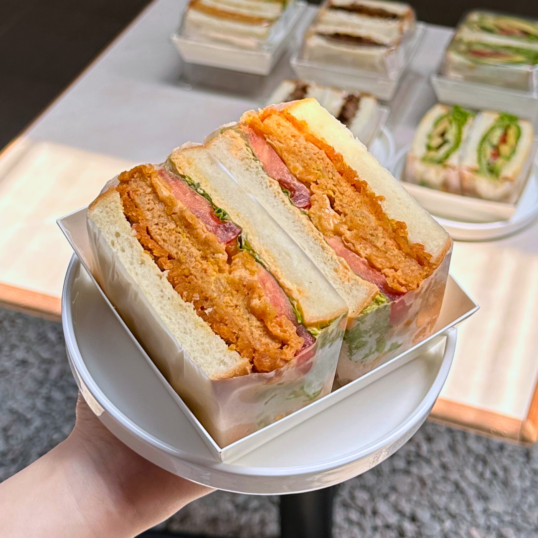Spicy Fried Chicken Sando – WOWNANA